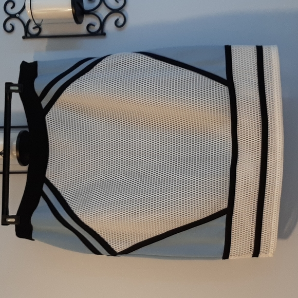 Harper & Liv | Skirts | Harper Liv Pencil Skirt Sz 8 | Poshmark